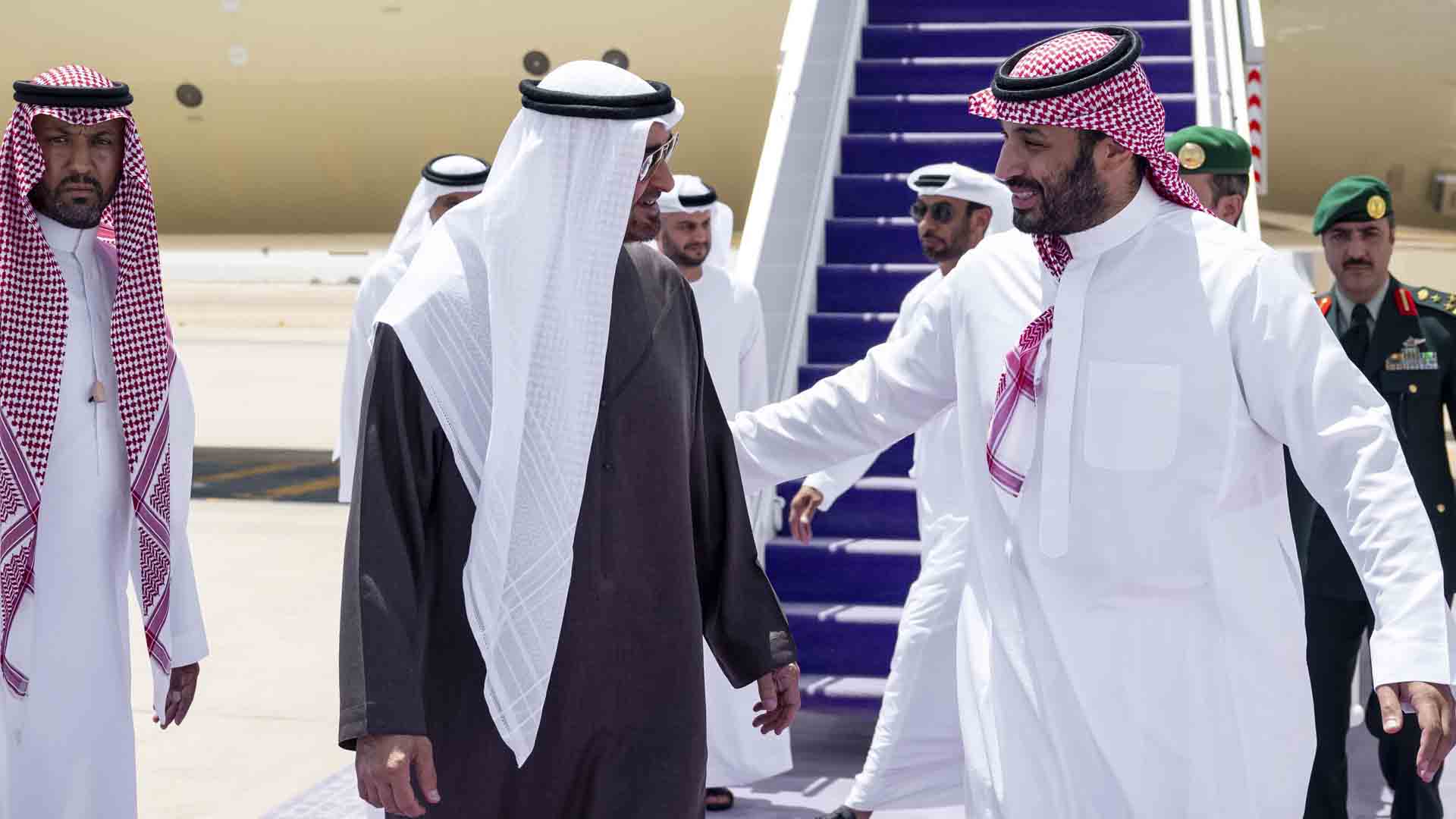 UAE president arrives in Riyadh for fraternal visit - Urban Abu Dhabi
